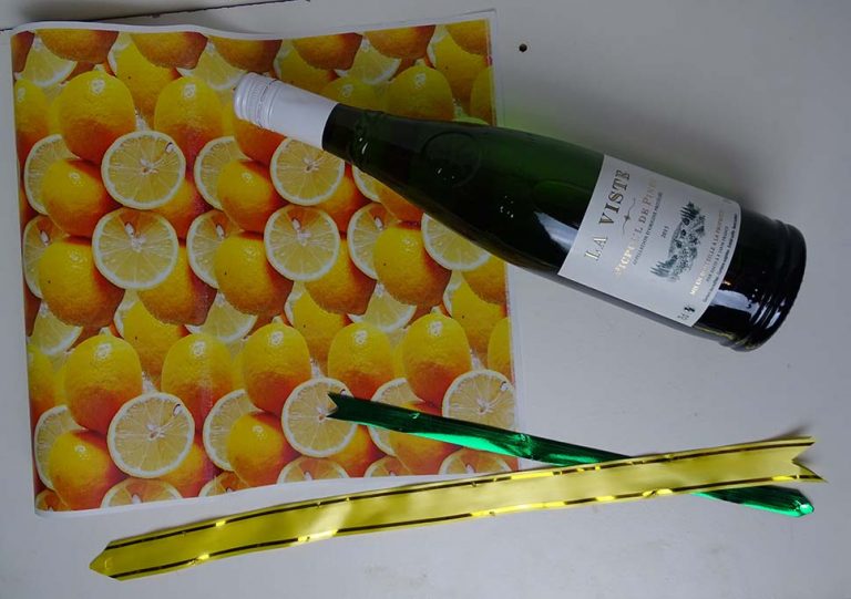 Day 25 Of 30 Days With Lemon: Make Lemon Gift Wrap - Crafters Media